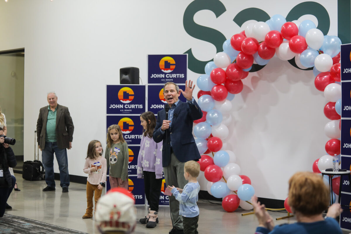 ‘We can do better’: Rep. Curtis hosts first Senate campaign kickoff ...
